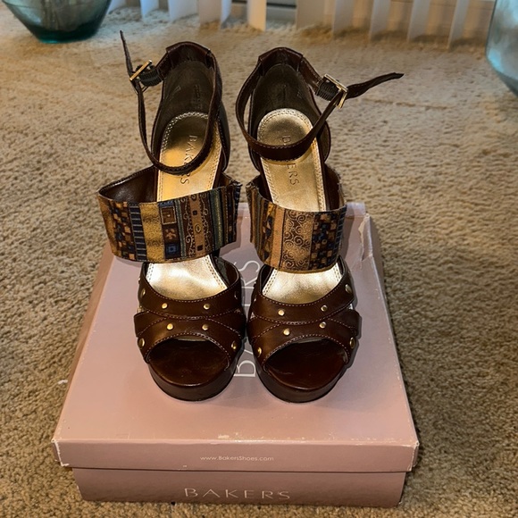 Bakers | Shoes | Brown Chunky Heels | Poshmark